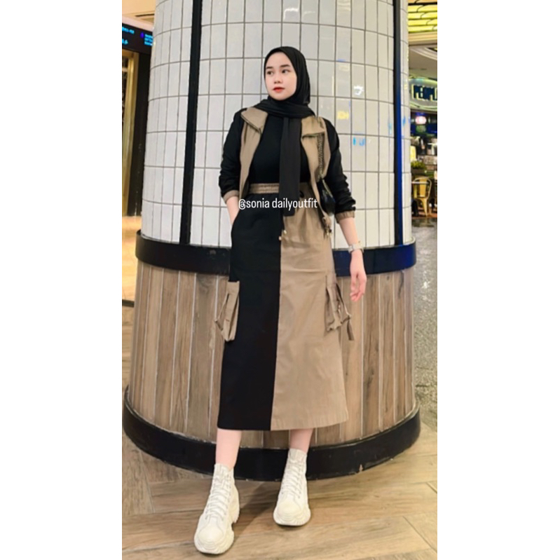Jual satu stel bomber sonia atasan dan rok kombinasi lurus | Shopee ...