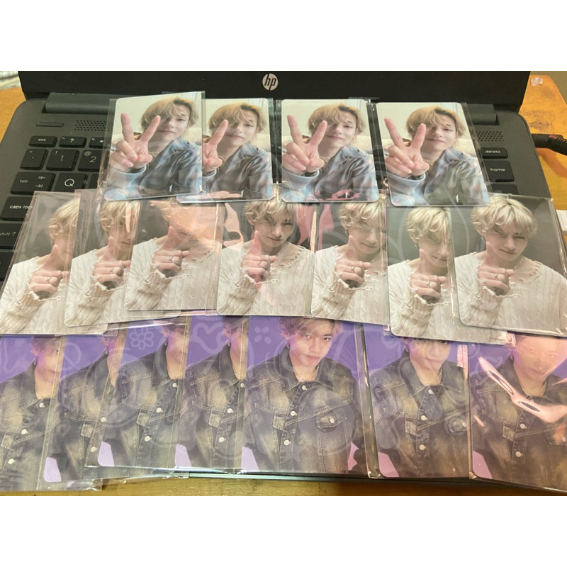 Jual BTS V LAYOVER EVENT WEVERSE PVC ONLY | Shopee Indonesia