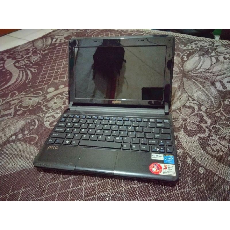 Jual notebook axioo pico/w217cu minusi gak ada baterai dan lcd nyala tp ...