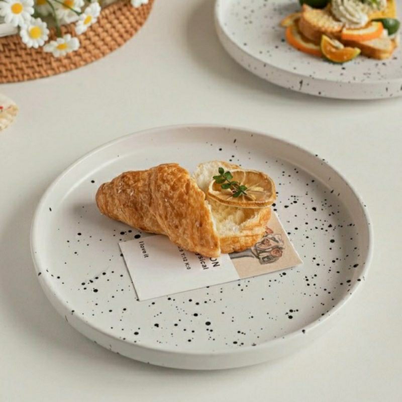 Jual TEMARUMA YUNSEO Korean Aesthetic Plate / Piring Korea Aesthetic ...