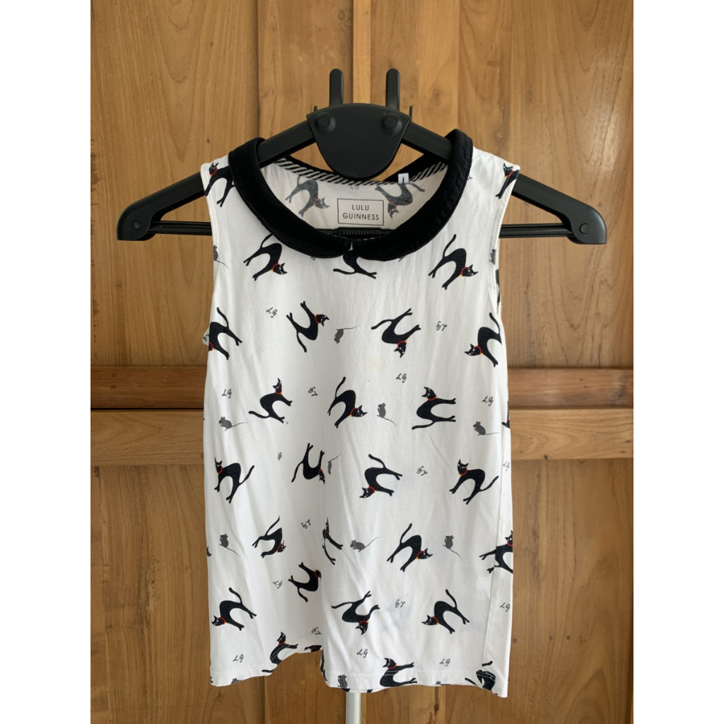 Jual Uniqlo Lulu Guinness cat pattern shirt size S | Shopee Indonesia