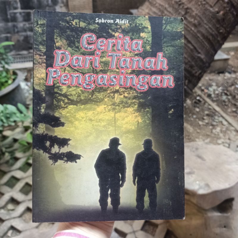 Jual Original - Sobron Aidit | Cerita Dari Tanah Pengasingan | Shopee ...