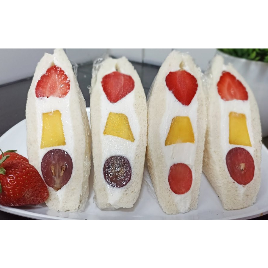 Jual Fruit Sando / Fruit Sandwich Buah Segar Dijamin Enak | Shopee ...