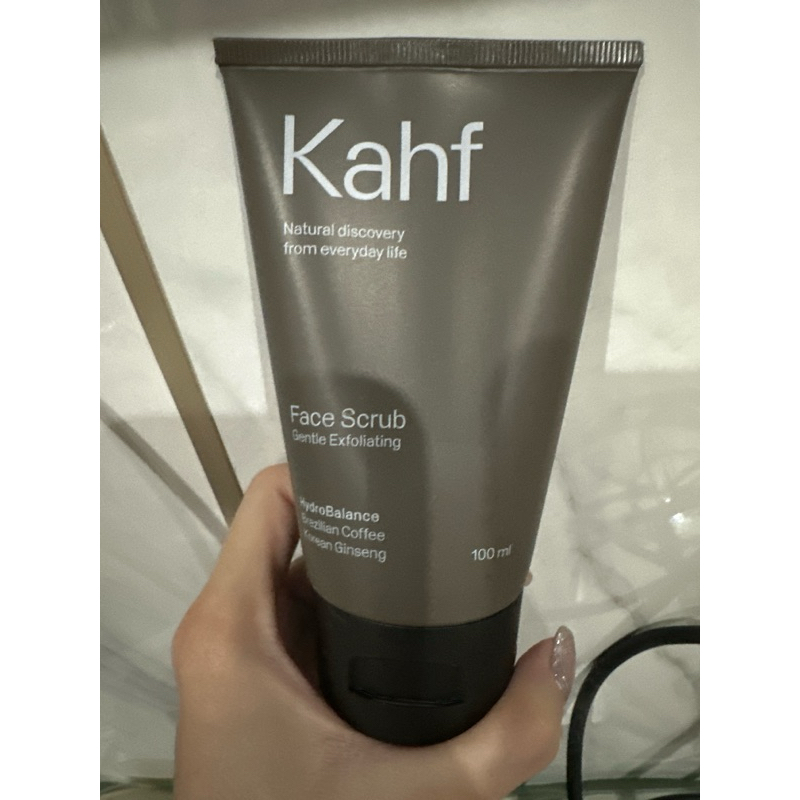 Jual KAHF FACE SCRUB GENTLE EXFOLIATING HYDRO BALANCE BRAZILIAN COFFEE ...