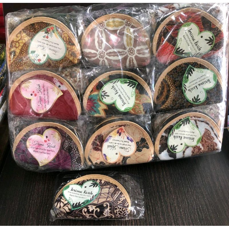Jual Souvenir Dompet Batik Kecil ( isi 50 pcs) | Shopee Indonesia