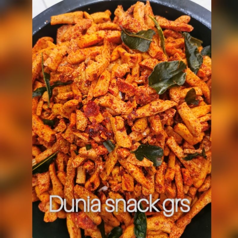 Jual Basreng stik 250gr varian pedas daun jeruk, pedas balado, original ...
