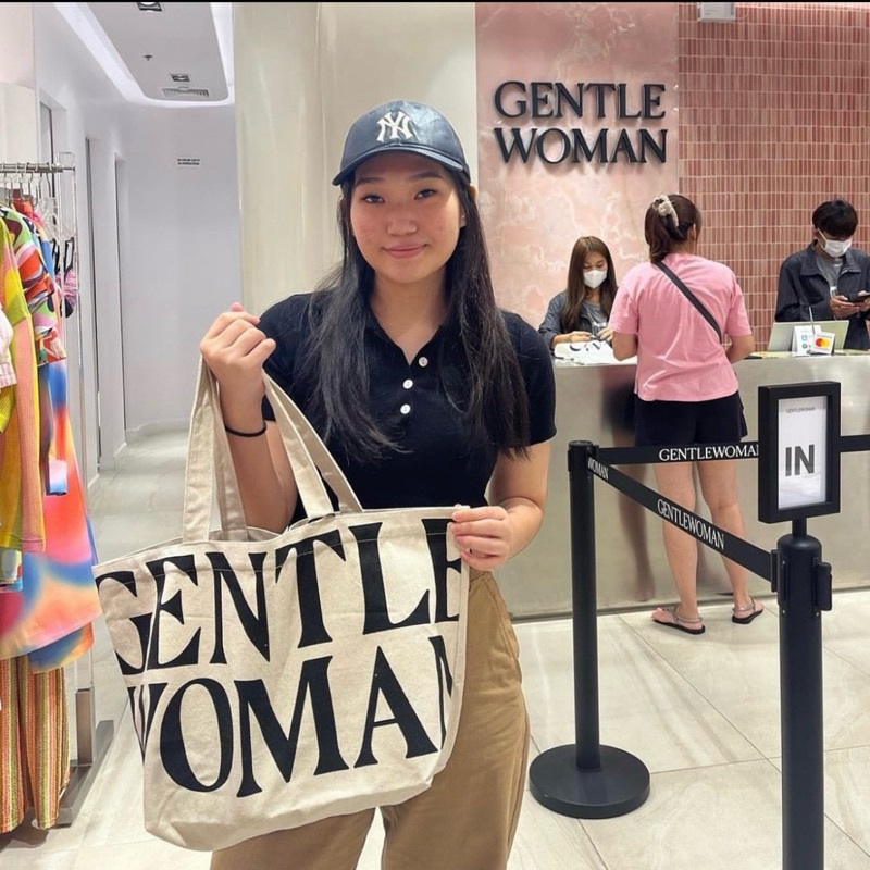 Jual GENTLE WOMAN CANVAS TOTE BAG CREAM ORIGINAL THAILAND | Shopee Indonesia