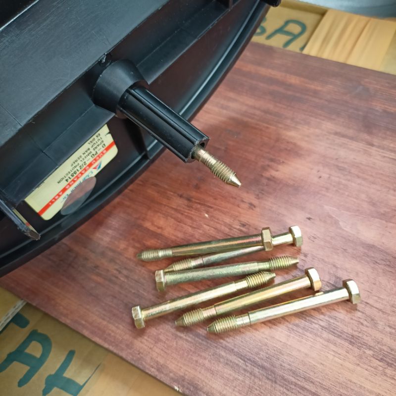 Jual Baut cover ban serep tutup ban serep vespa excel exclusive ...