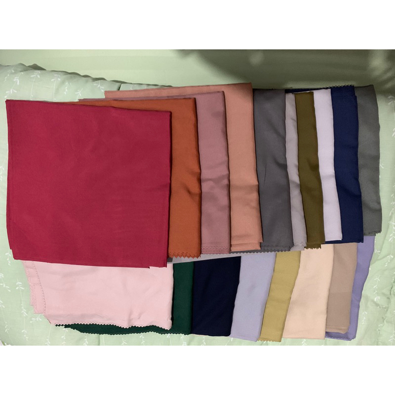 Jual Hijab segi 4 voal laser cut | Shopee Indonesia