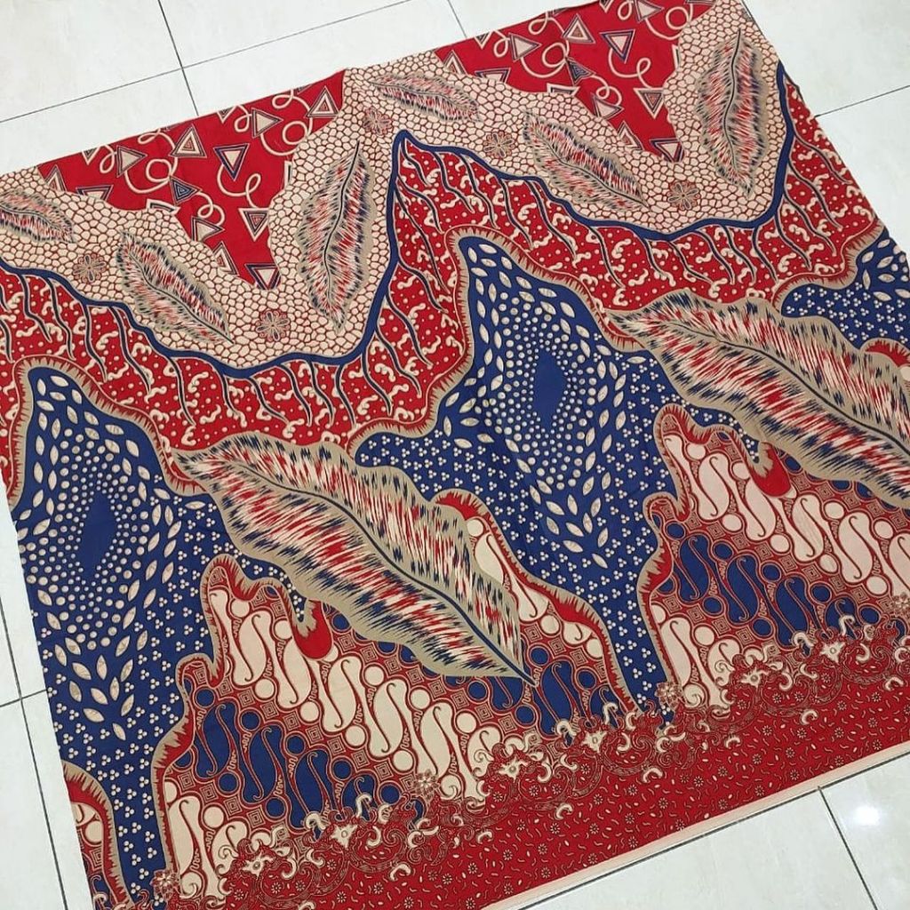 Jual Kain Batik SOLO motif galaran parang bulu merak | Shopee Indonesia
