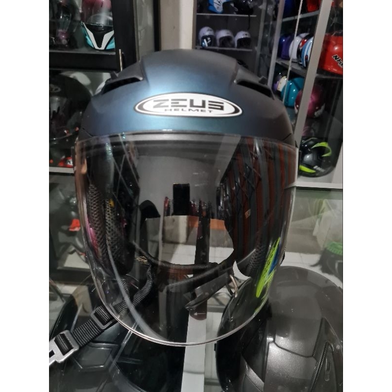 Jual Helm Zeus 611 bekas pakai | Shopee Indonesia