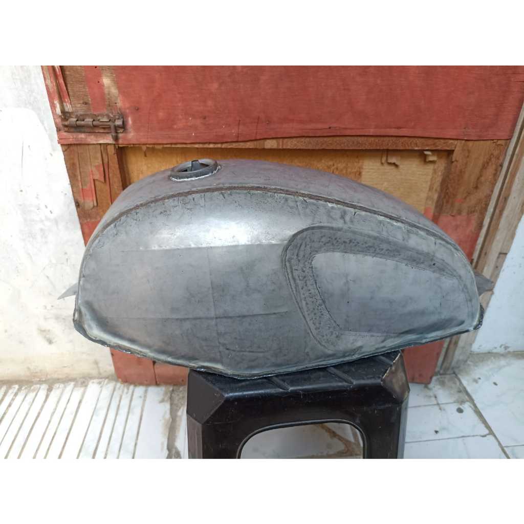 Jual Tangki Custom Yamaha XSR Xixion Old japstyle | Shopee Indonesia