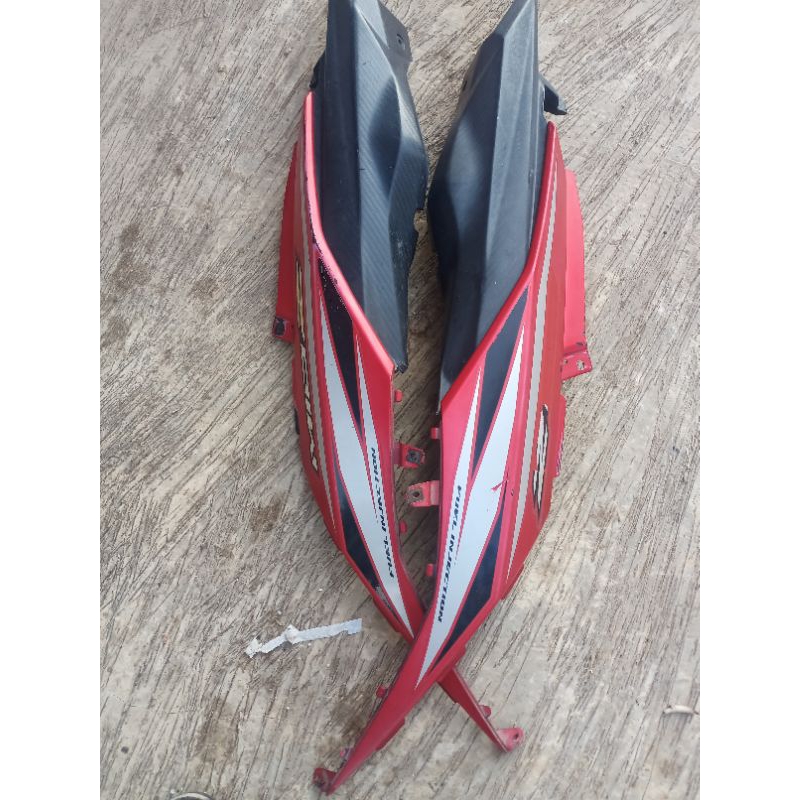 Jual cover body belakang Yamaha Mio m3 Mio Z bekas pakai original ...