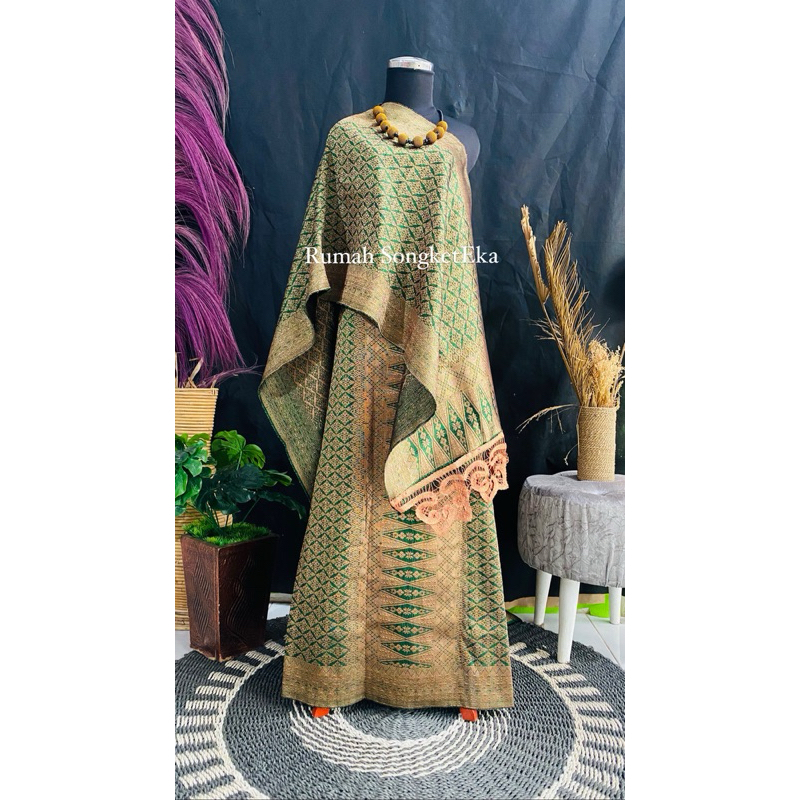 Jual Songket hijau emerald rosegold semotif | Shopee Indonesia