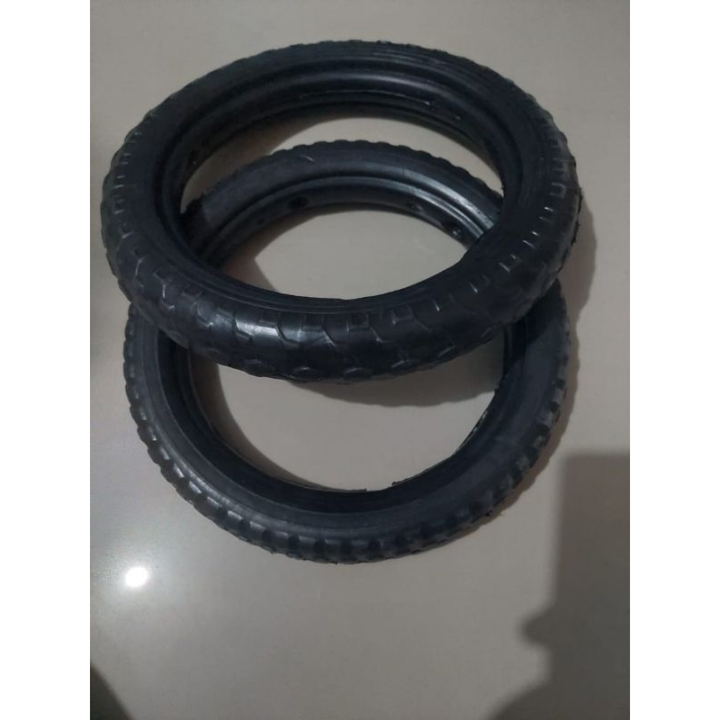 Jual BAN LUAR SEPEDA UKURAN RODA 12IN BAN MATI..BISA DI PASANG DI RODA ...