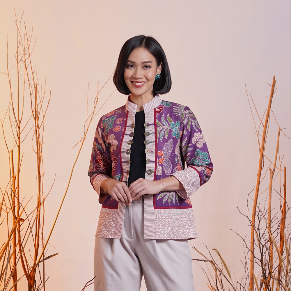 Jual NONA RARA - Jenny Encim T2460, Baju Batik Kasual Modern | Shopee ...