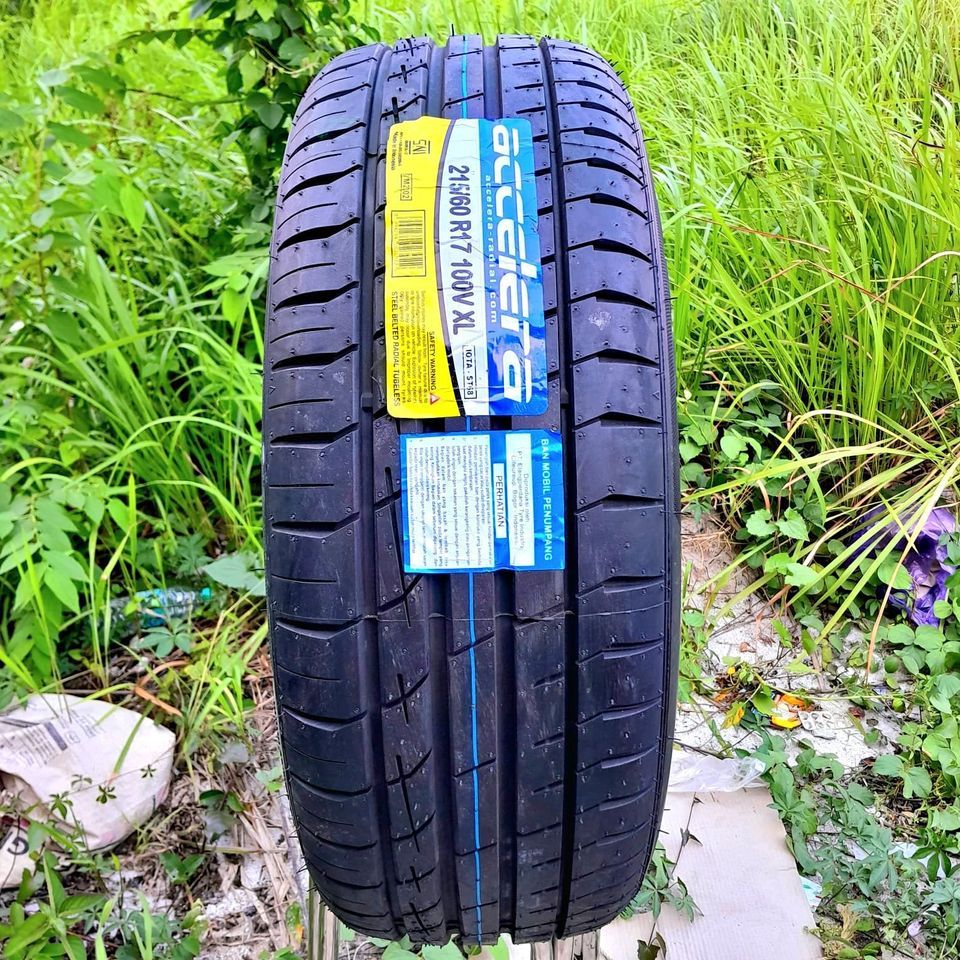 Jual Ban Mobil Ring 17 Ukuran 215 60 Ring 17 Merek Accelera Iota ...