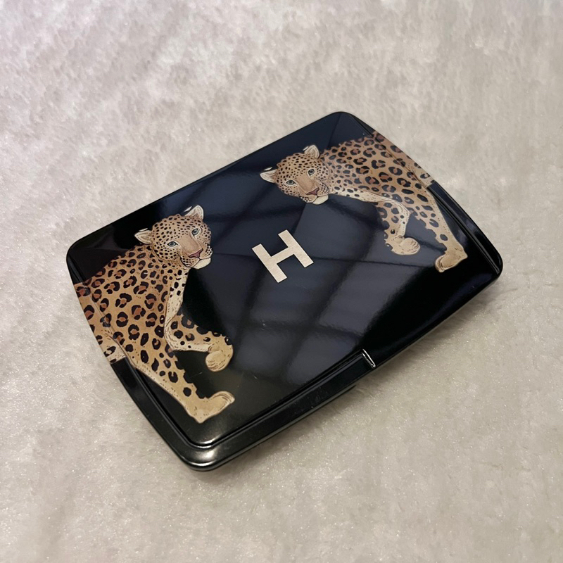 Jual Hourglass Ambient Lighting Edit Palette Leopard Preloved | Shopee ...