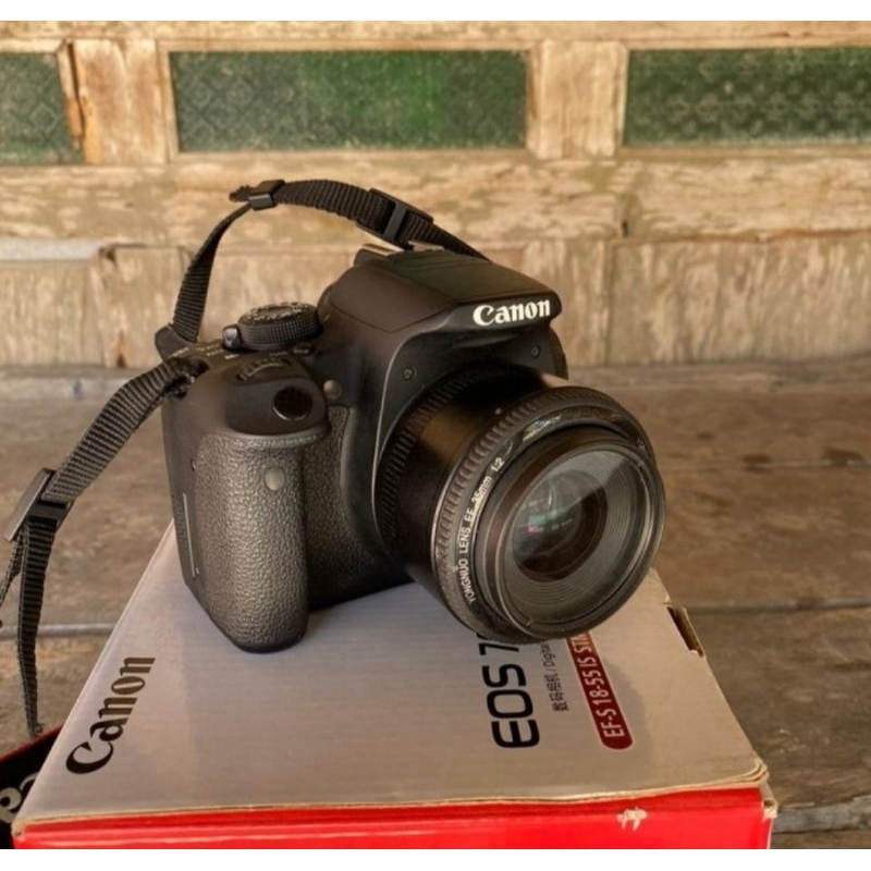 Jual Canon 700d body only SC 7rbuan + dosbook | Shopee Indonesia