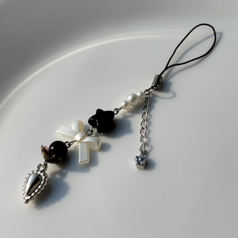 Jual phone straps / gantungan hp / manik-manik / accessories / WAJIB ...
