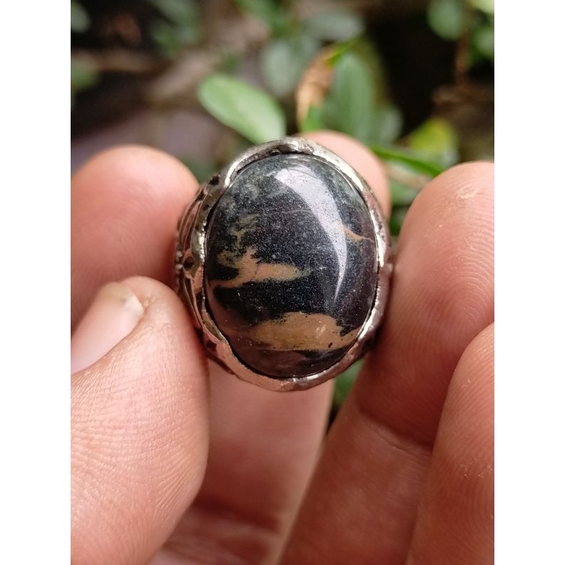 Jual cincin batu akik badar besi papua | Shopee Indonesia
