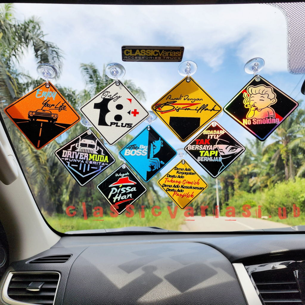 Jual 1 buah Hiasan gantung Kaca Mobil Truk Bus ukuran Besar Sisi 10cm ...