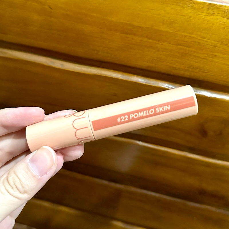 Jual ROM&ND ROMAND JUICY LASTING TINT POMELO SKIN PL LIKE NEW PRELOVED ...