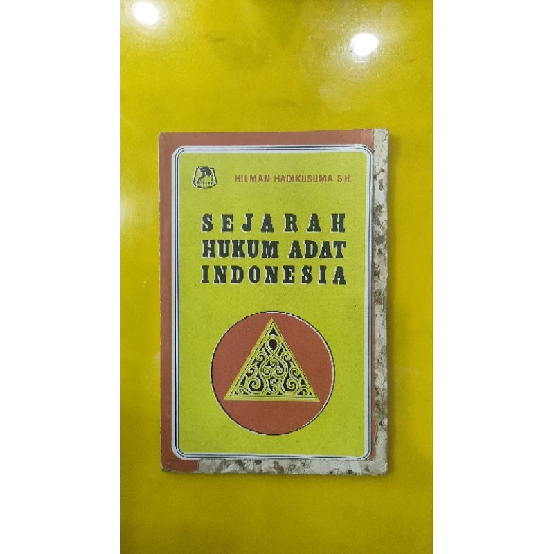 Jual sejarah hukum adat Indonesia Hilman hadikusuma sh | Shopee Indonesia