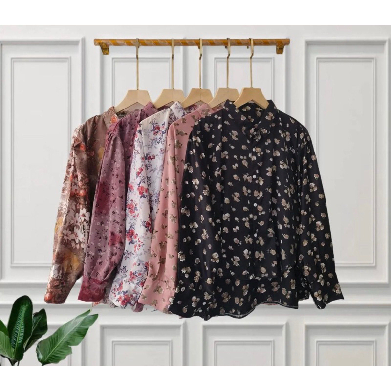 Jual OLIVIE BLOUSE / blouse motif bunga / blouse bunga / korean look ...