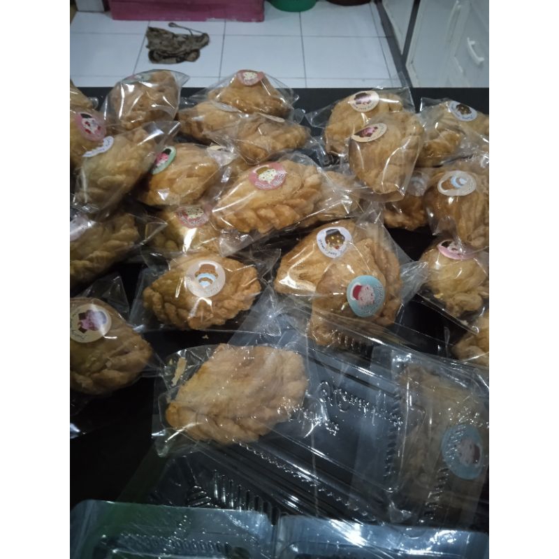 Jual Karipap ( frozen ) | Shopee Indonesia