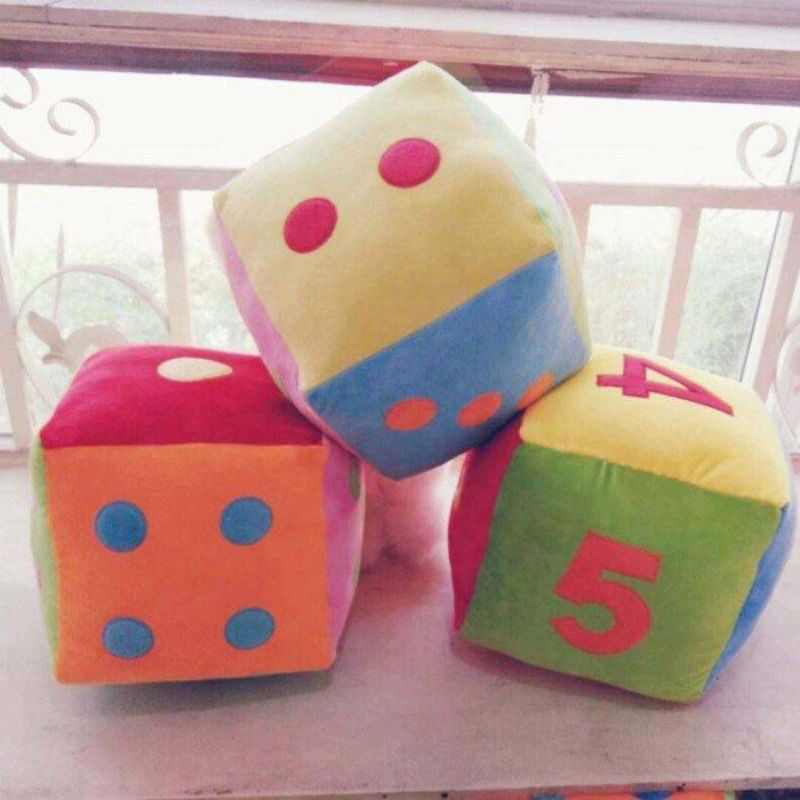 Jual Boneka Dadu Warna-warni 15 x 15 cm Dot dan Angka Bantal Boneka ...