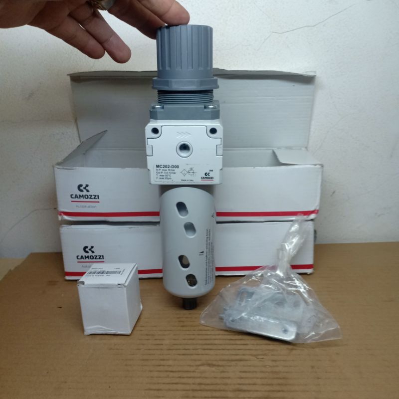 Jual MC202 - D00 CAMOZZI FILTER REGULATOR 1/2" MADE IN ITALY | Shopee Indonesia