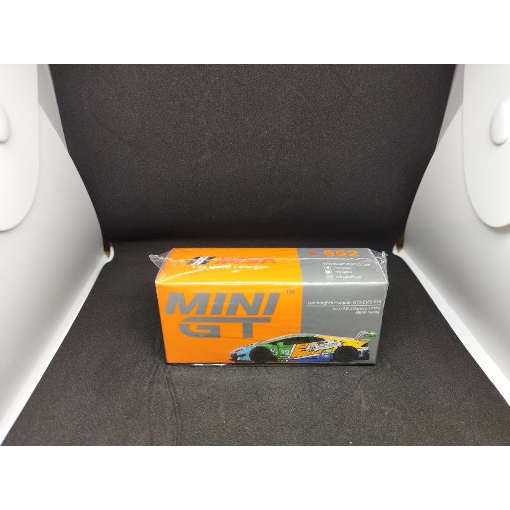 Jual MINI GT Lamborghini Huracan GTO 552 Cartoon edition - limited ...