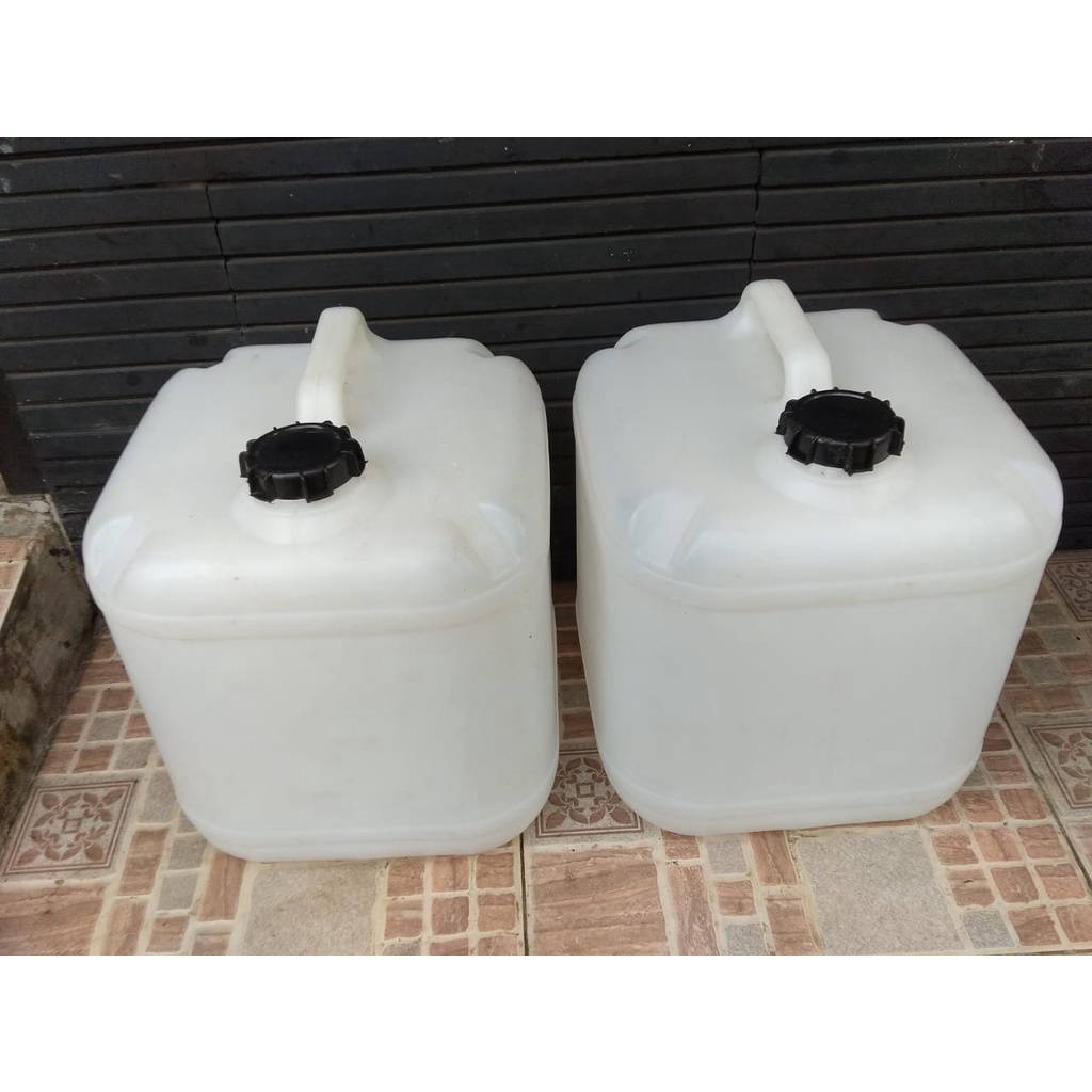 Jual DiskonJERIGEN BEKAS 18 LITER BAHAN LEBIH TEBAL DAN BERSIH ...