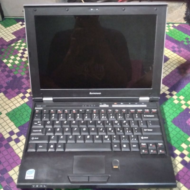 Jual notebook laptop lenovo 3000 v200 kolektor item jadul langka unik ...