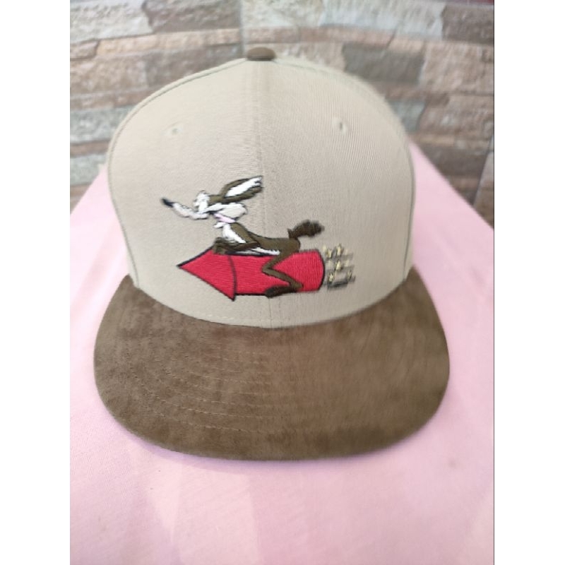Jual new era jusfitted custom road runner looney tune | Shopee Indonesia