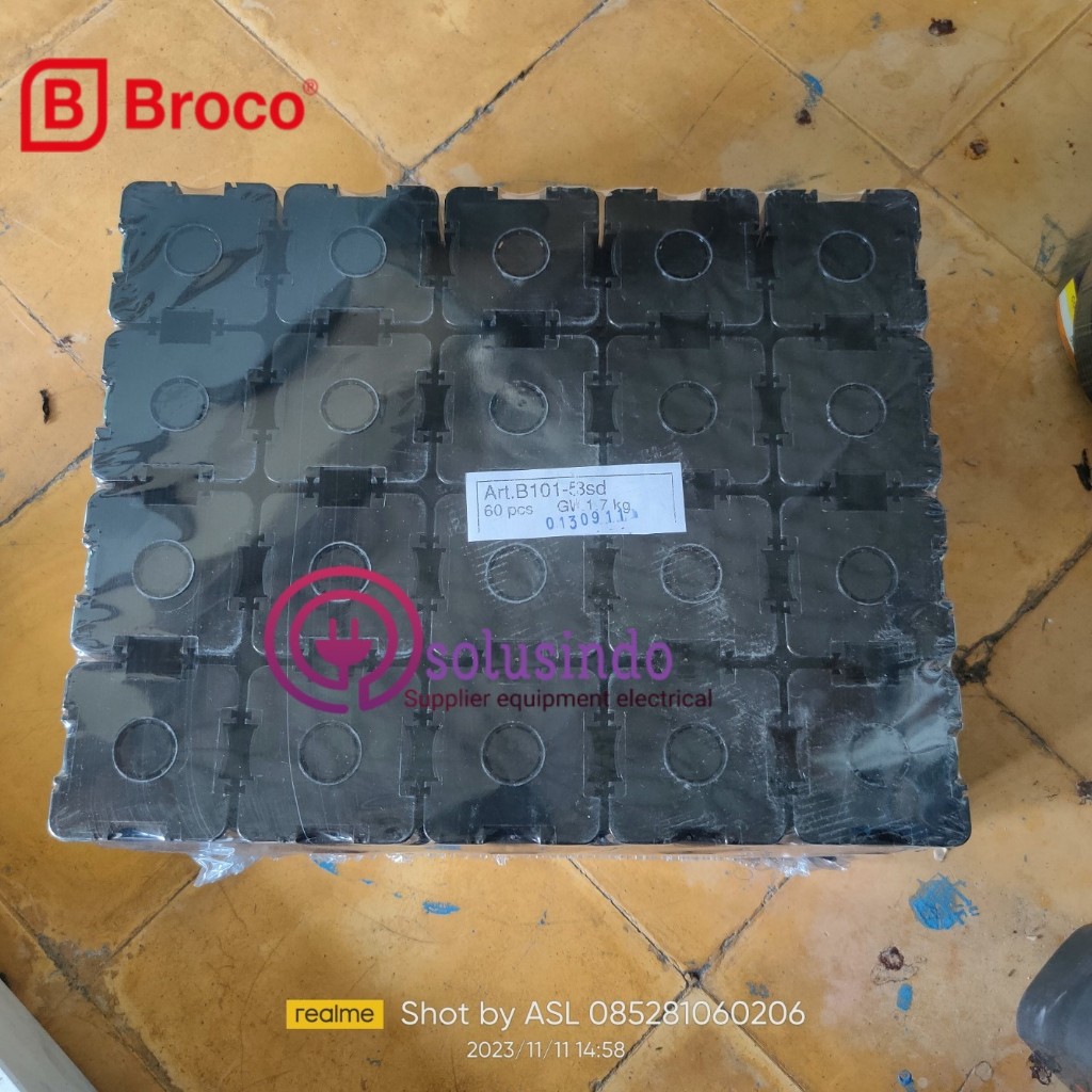 Jual 60 PCS - INBOW DOOS BROCO HITAM B101 | Shopee Indonesia