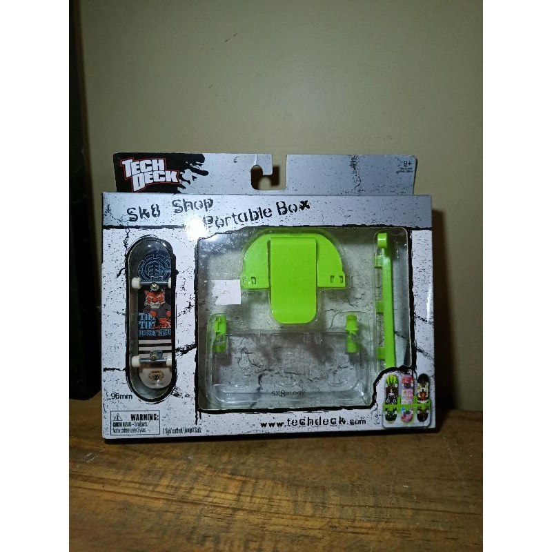 Jual tech deck finger board games portable box | Shopee Indonesia