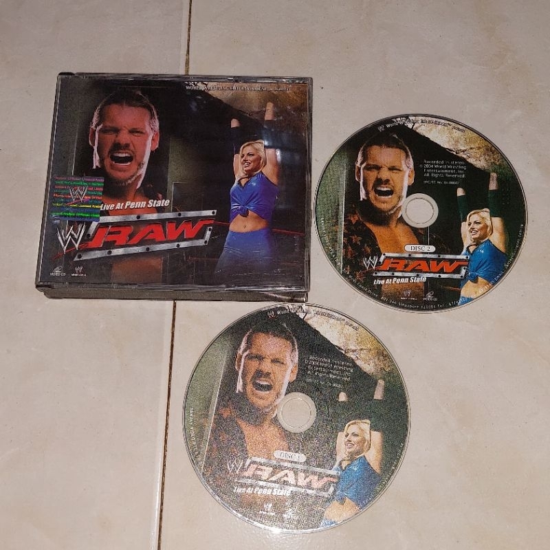Jual vcd WWE WWF original LIVE AT PENN STATE ( 2 Disc - versi Fatbox ...