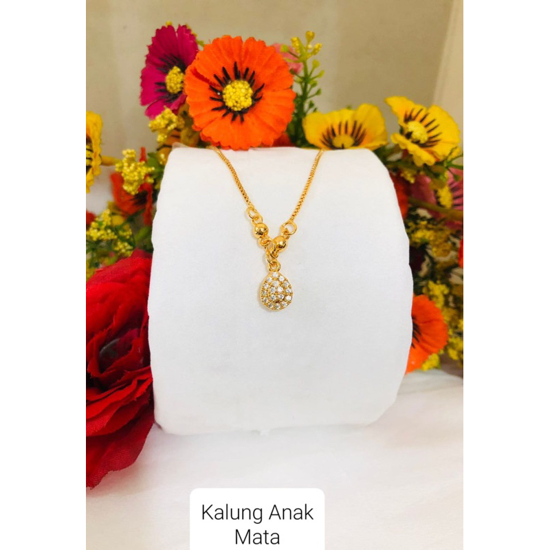 Jual kalumg anak set liontin oval perhiasan anak titanium gold | Shopee ...