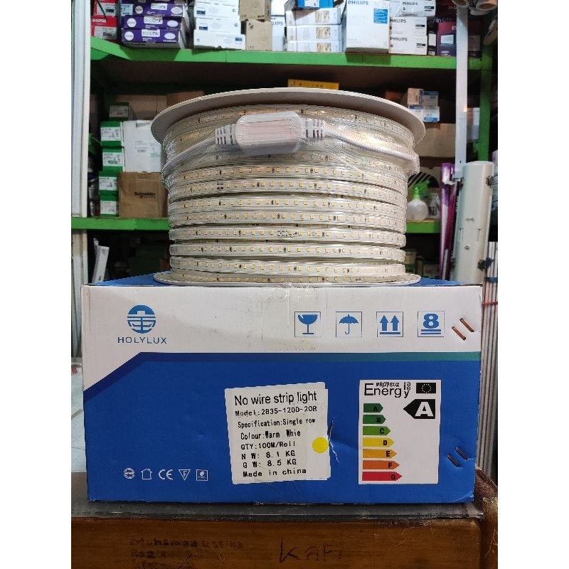 Jual LED SELANG / LED STRIP HOLYLUX 2835 120D 100M | Shopee Indonesia