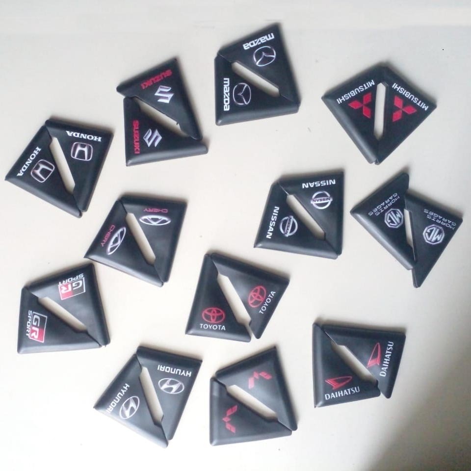 Jual Silikon Pelindung Sudut Pintu Mobil Logo Anti Lecet Universal ...