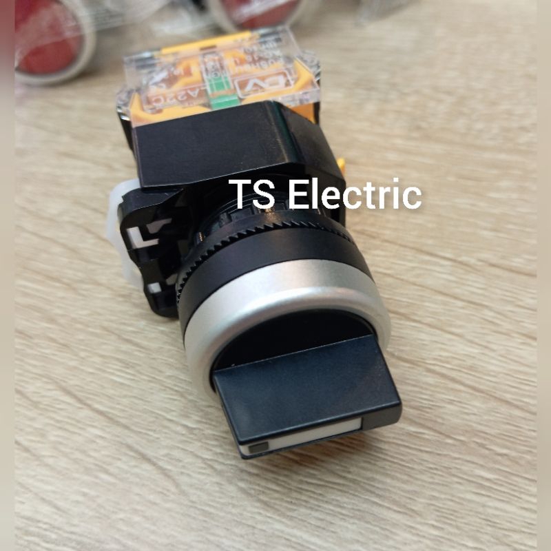 Jual Selector Switch 3 Posisi 22mm DV Hitam LA22C-20X/3 Selector Switch ...