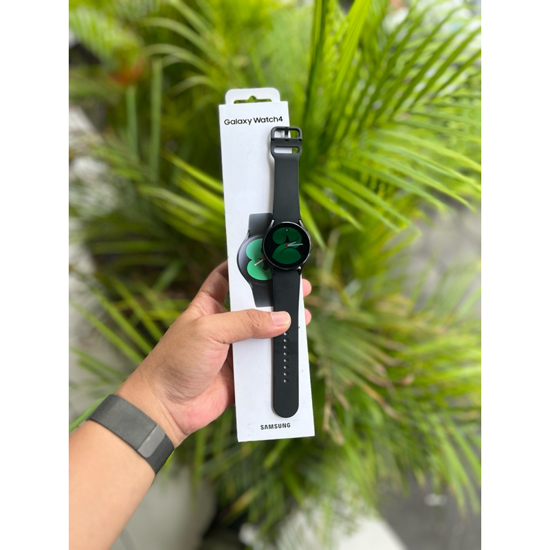 Jual samsung galaxy watch 4 40mm full set | Shopee Indonesia