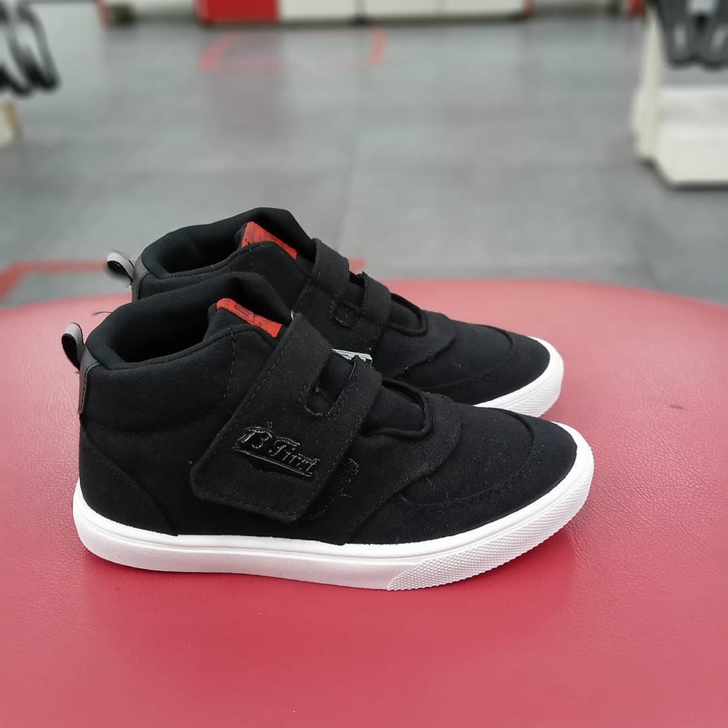 Jual Bata Sepatu Sekolah Bfirst Hitam Anti Bacterial | Shopee Indonesia
