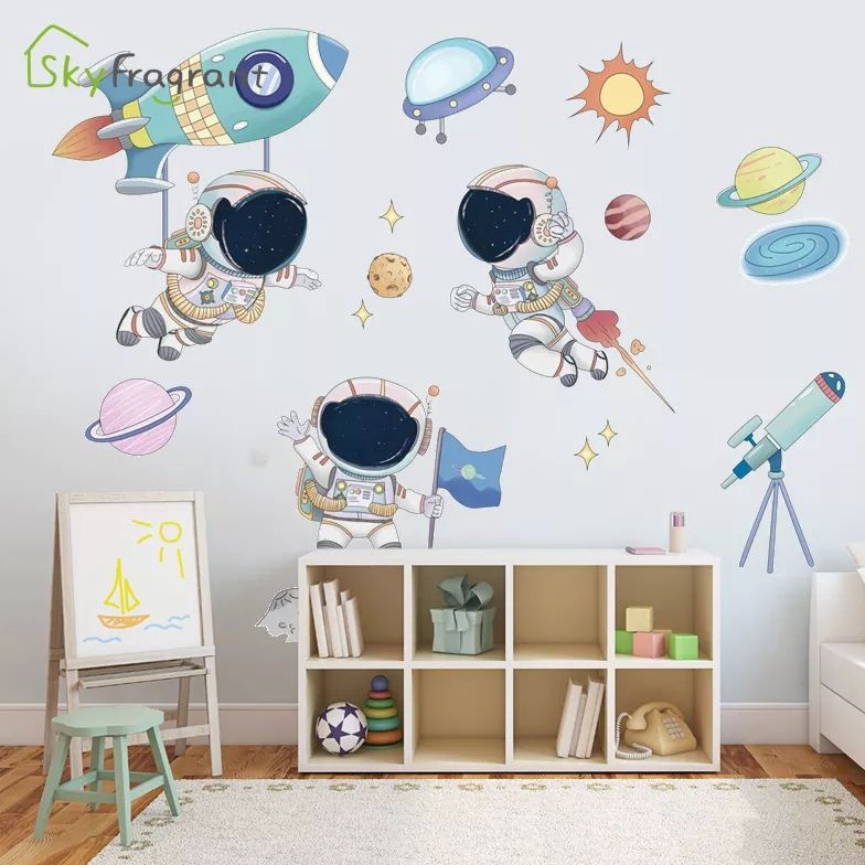 Jual Stock banyak Wallsticker Dinding estetik Astronot Roket Bulan ...