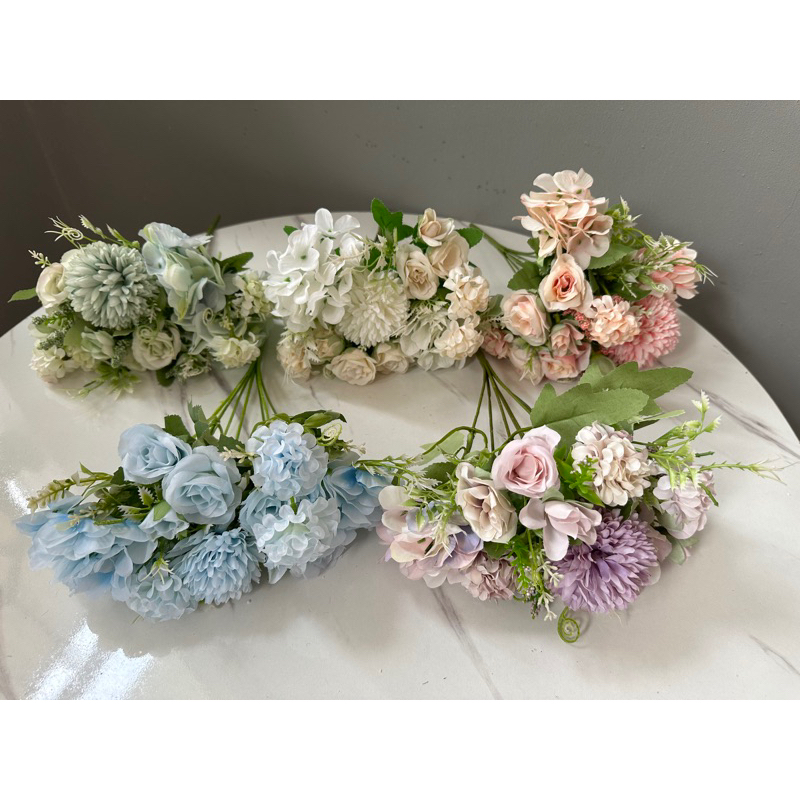 Jual BUKET BUNGA MAWAR KRISAN MIX HYDRANGEA ARTIFICIAL X7 | Shopee ...