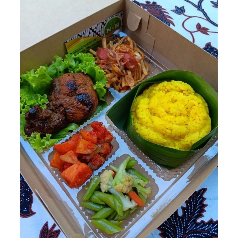 Jual Paket Nasi Kuning Ayam Bakar Komplit - Nasi Kuning Box Kotak - Halal Nikmat Hemat | Shopee ...