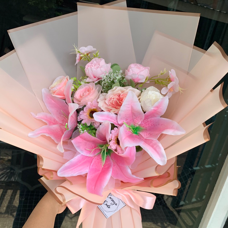 Jual buket bunga kado bunga kode MAUDY awet anti layu kado wisuda ...