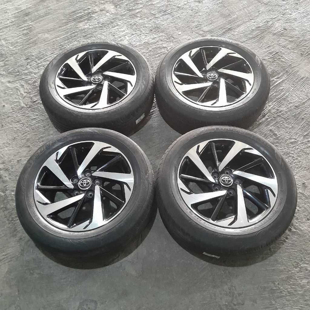 Jual Velg Original Copotan Mobil New Rush Terios Ring 17 + Ban Seken ...